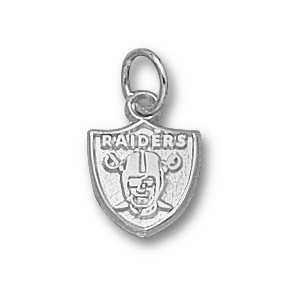 Oakland Raiders 3/8in Sterling Silver Logo Charm RAI004-SS