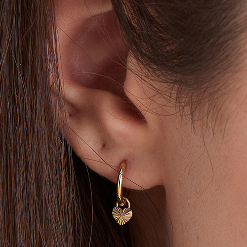 Ania Haie 14k Yellow Gold Heart Padlock Huggie Hoop Earrings JJEAU001-21YG